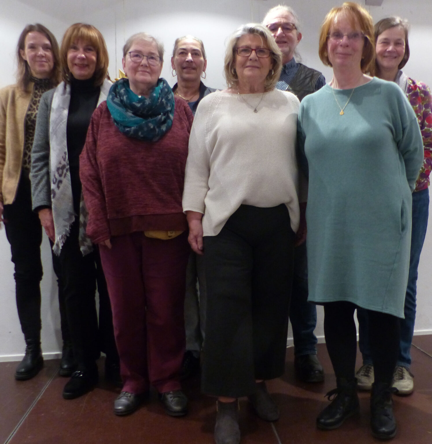 Wir sind für Sie da – Telefon 0234-33 77 72 | Alzheimer, Demenz ...